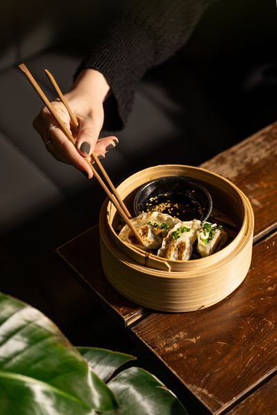 RÚZS és Más | HONG-KONG A BELVÁROSBAN: MEGNYITOTT A BADHANNA